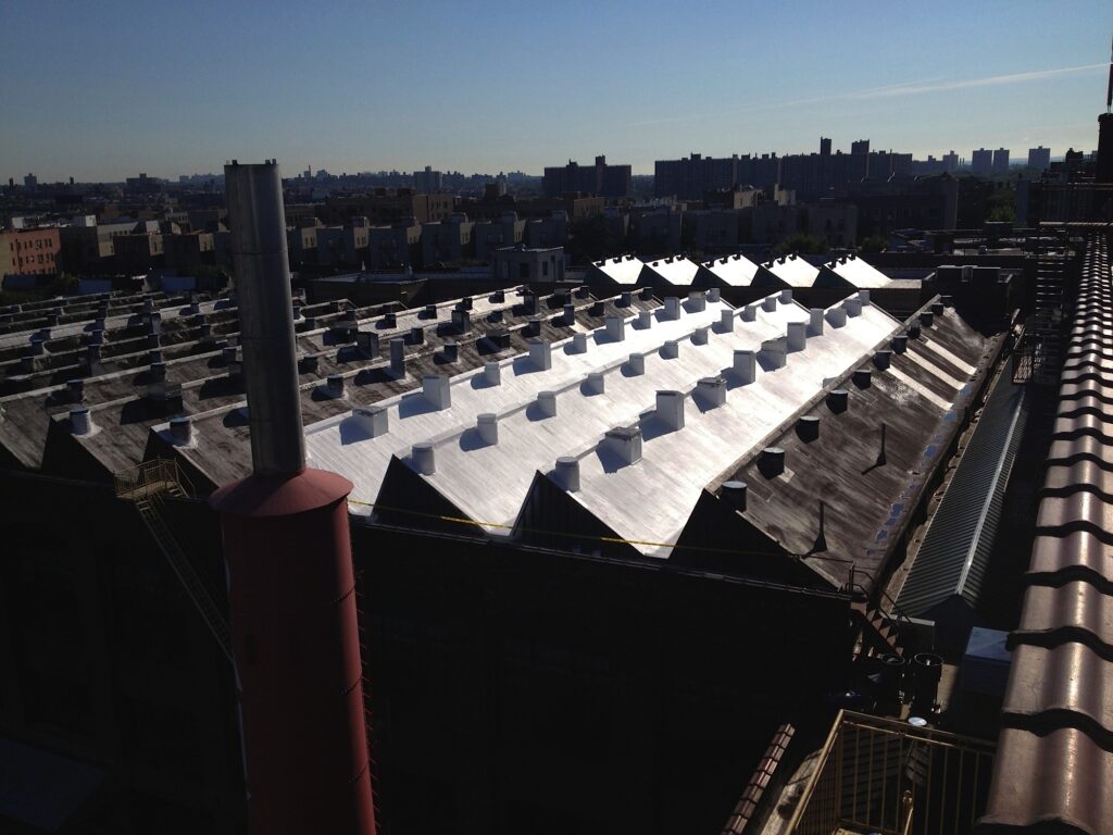 Energy Efficient Acrylic Elastomeric Roof Coating For Sale